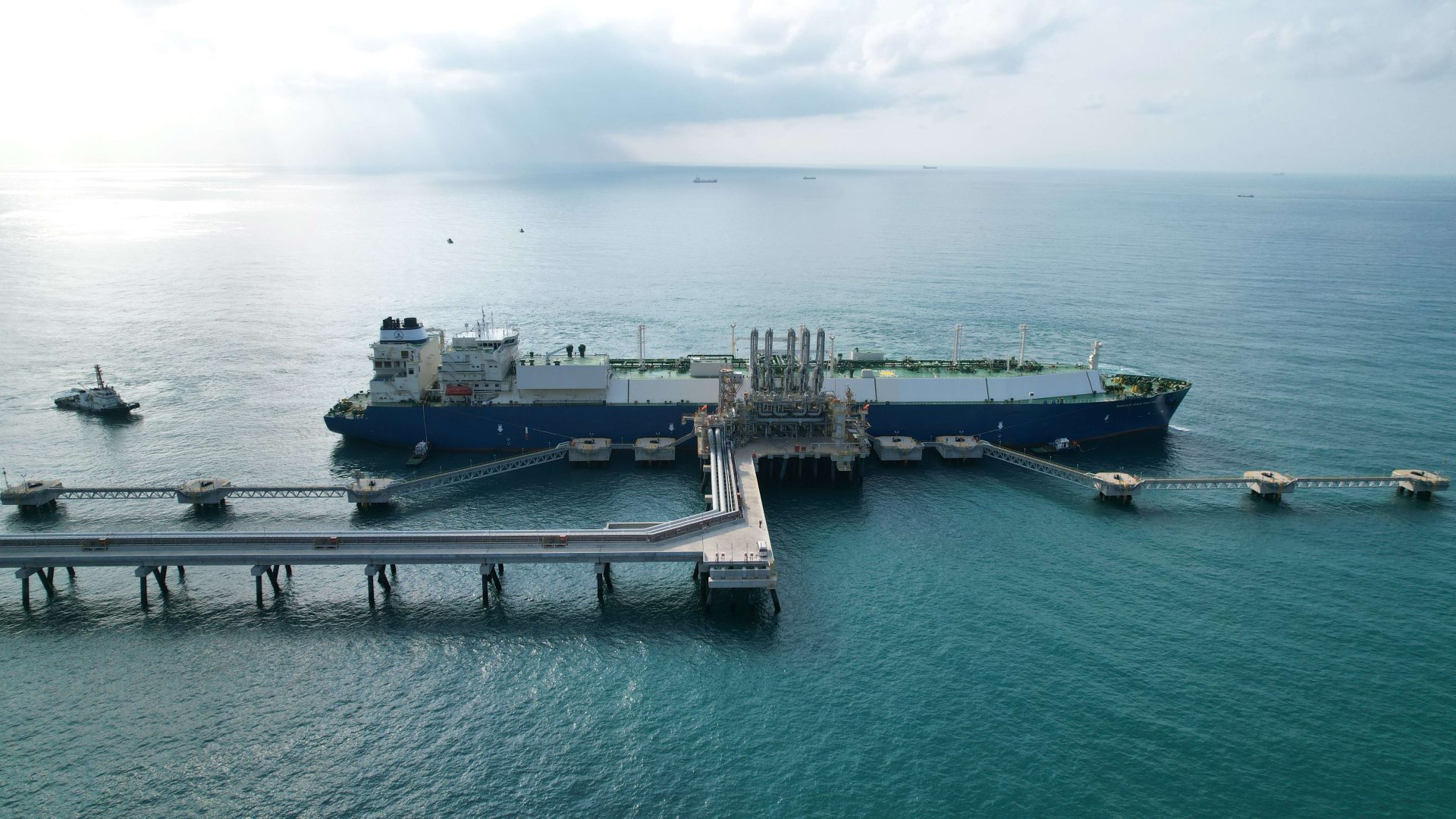 RATCH and GULF Pioneer with First Private LNG Import for Hin Kong Power Plant - KAOHOON ...